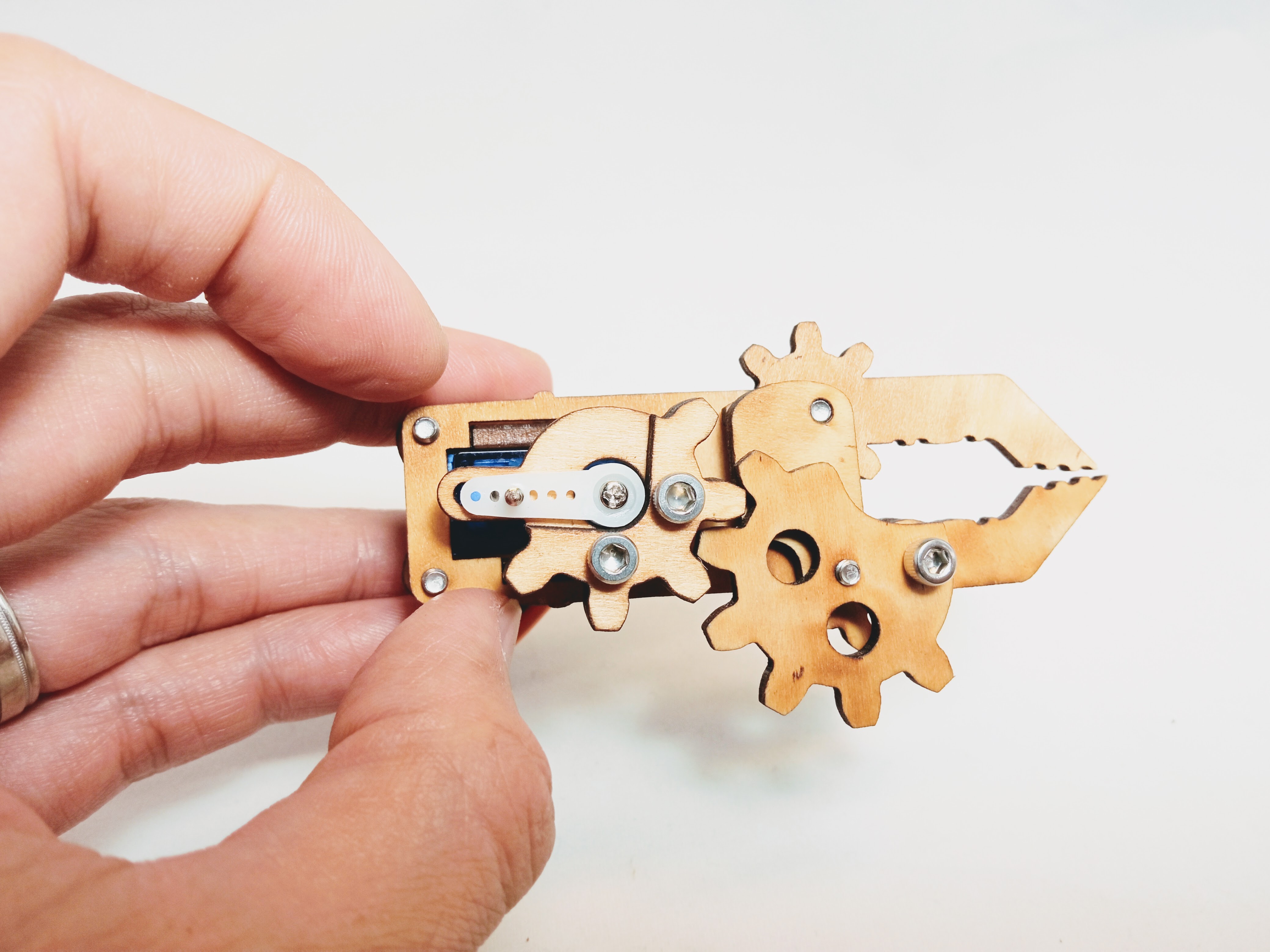 Barnabas Robotics – Build. Learn. Teach. Inspire.